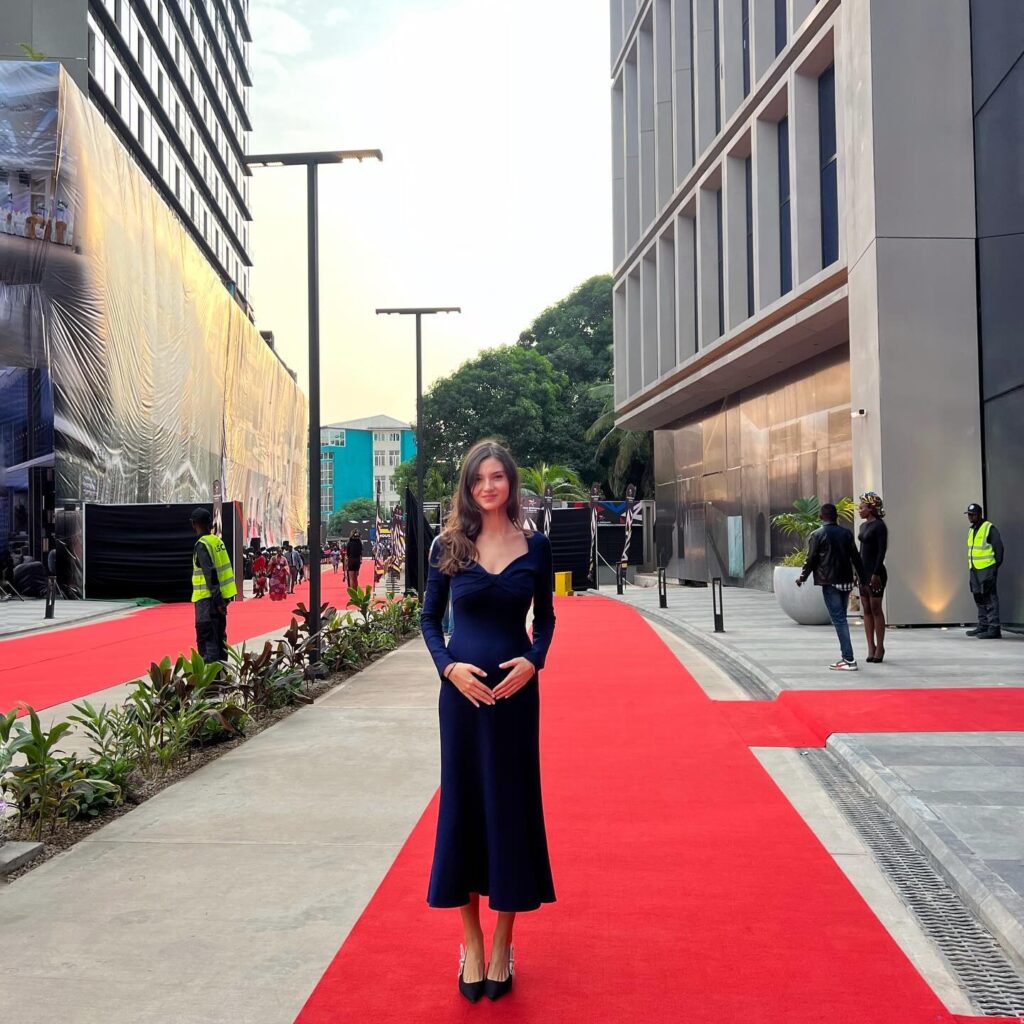 Alara Mildon'un Kızı 6 Aylık Oldu: "Mildonlar'ın Her Şeyisin" | Maxi ...